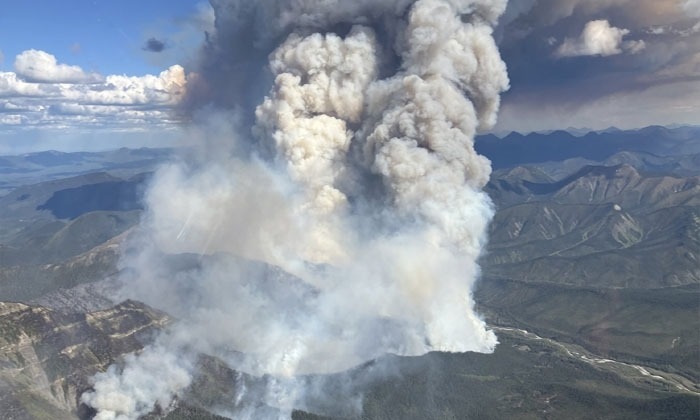 Highway 97 reopened after nearby wildfire forced closure near Fort ...